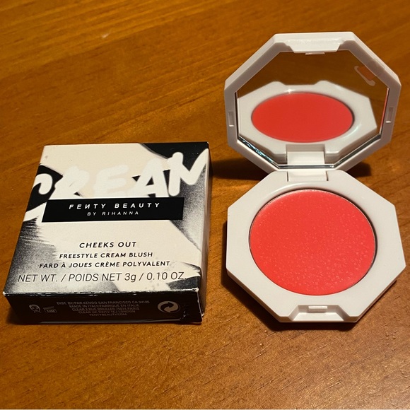 Fenty Beauty | Makeup | Fenty Cheeks Out Cream Blush | Poshmark